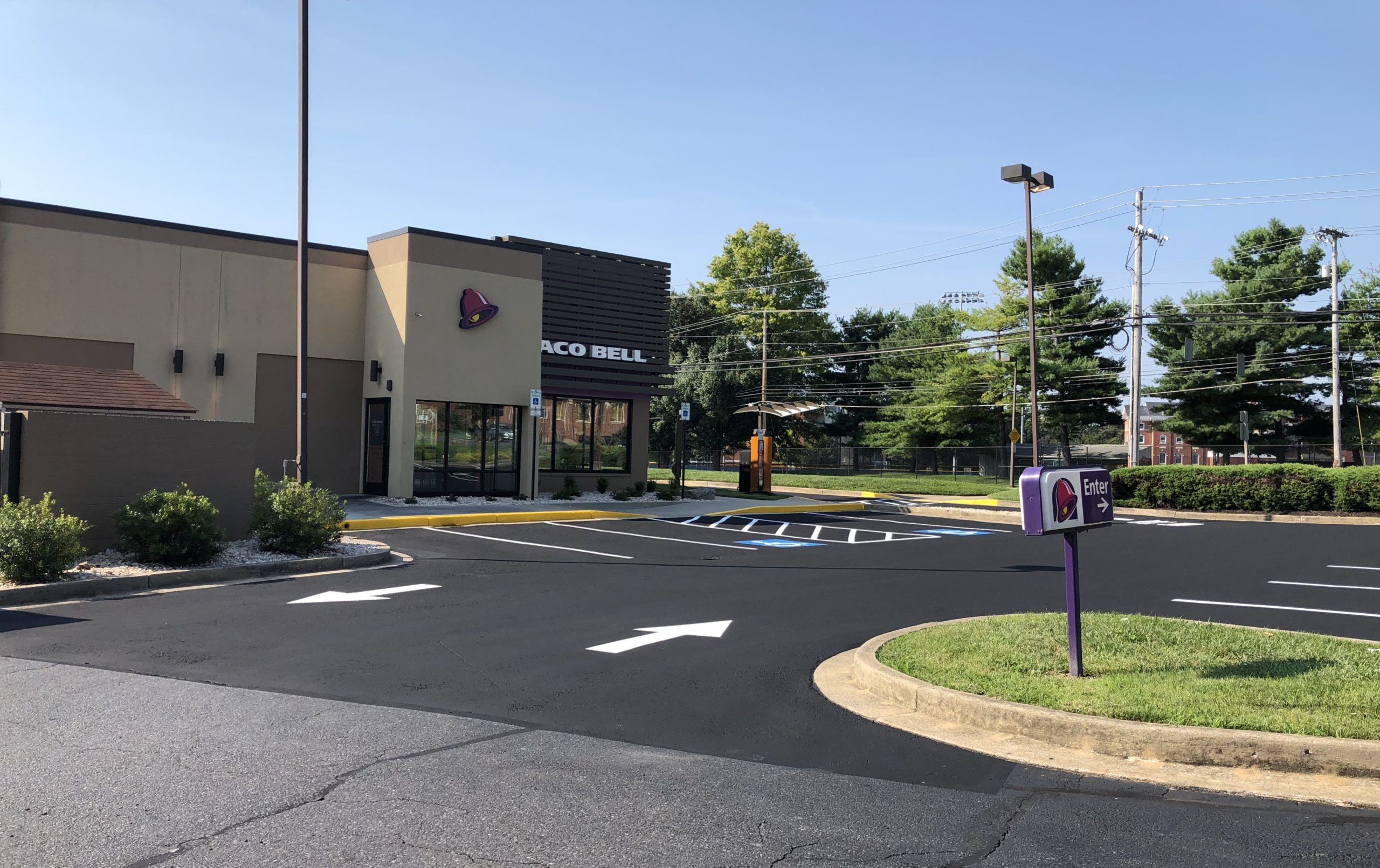 Project Highlight - Fast Food Restaurants - RS Asphalt Maintenance